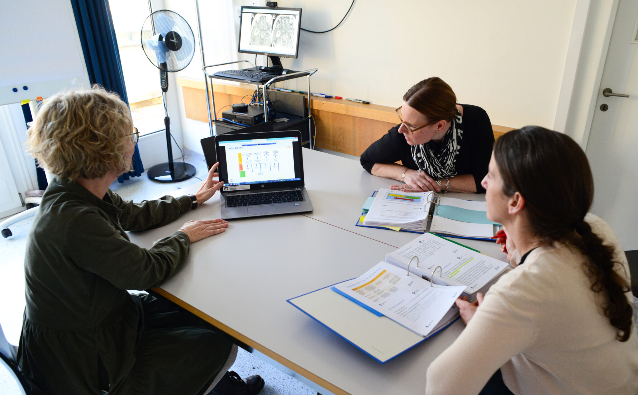 What we offer to patients and their families | DIPG/DMG Center